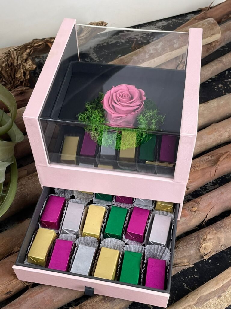 Box Fleur éternelle CHERY VINTAGE - Fleuriste à Casablanca - Acheter Et ...